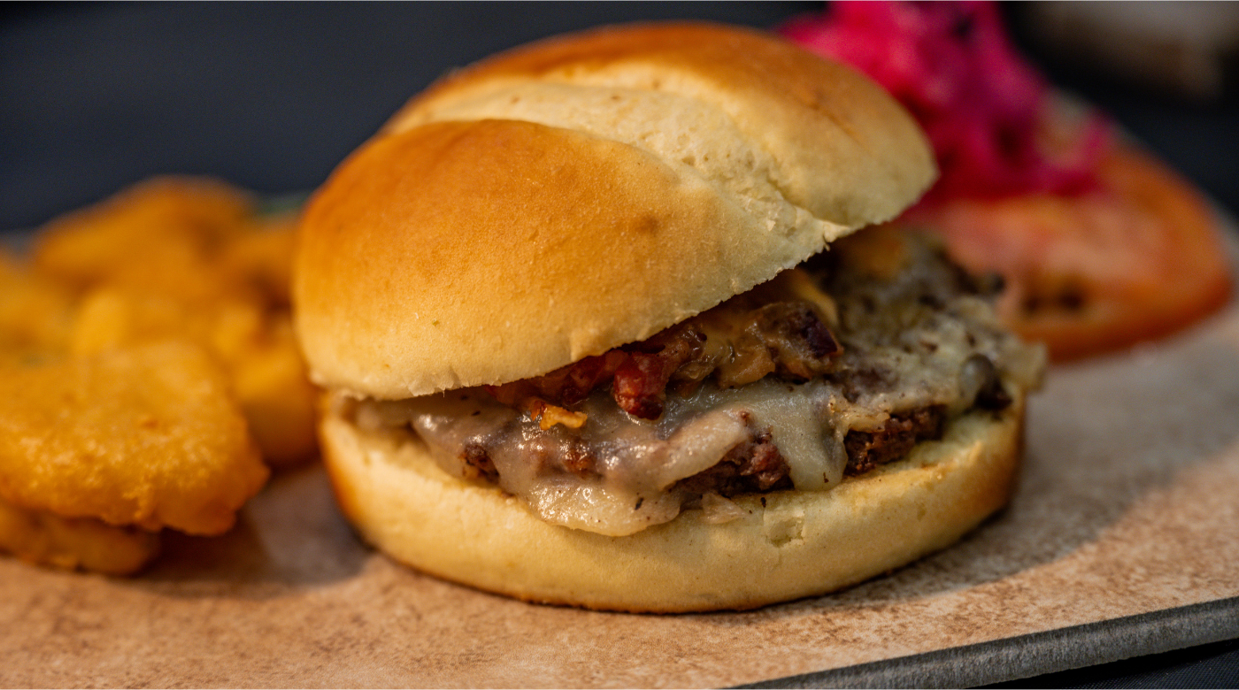 GCM_burger1400X780_EXPO - Shamrock Foods